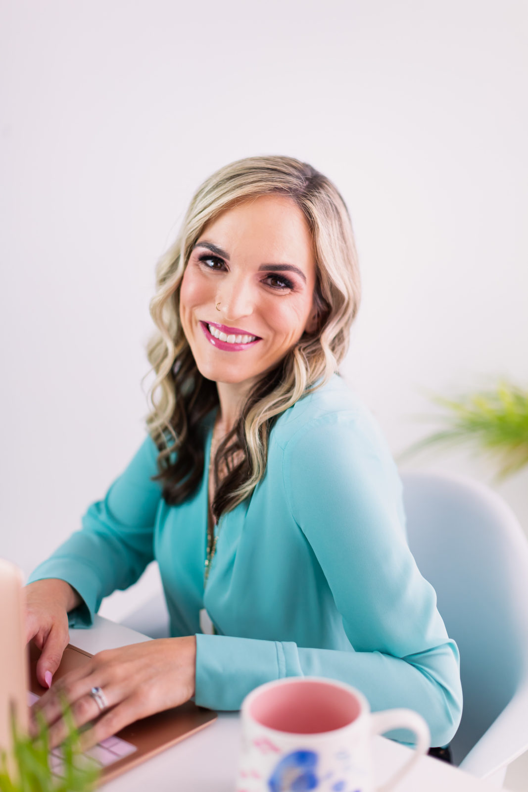 How to Modernize your Brand’s Look with Vivid and Dynamic Lifestyle ...